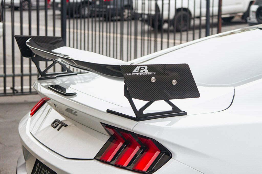 APR Performance GTC-200 Adjustable Wing - w/o Center Cover (2024-2026 ...